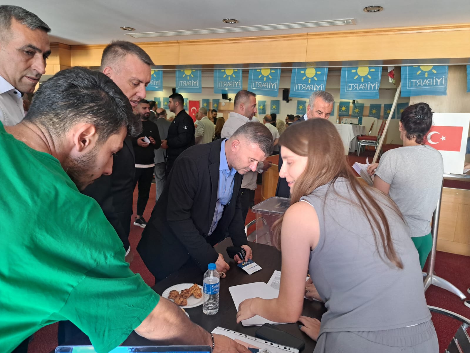 Behçet Alp: “Kuşadası’nda İnsanüstü Mücadele Verdik, Ömer Güner Bir Güç ...
